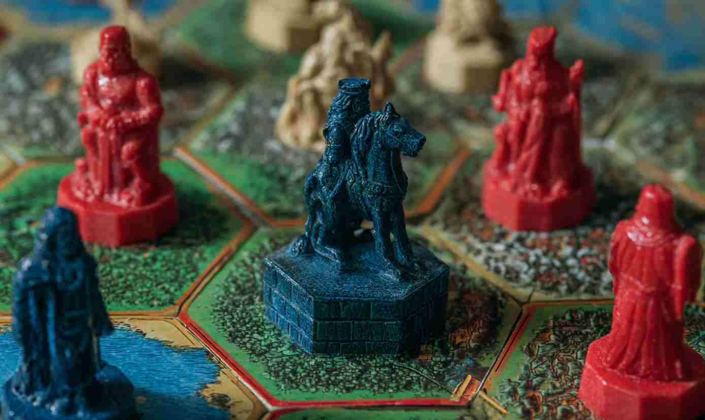 The Best Retro Board Games to Play on Game Night – Newretro.Net